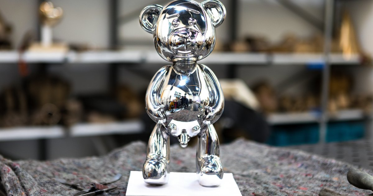 Pipi Bear (polished solid aluminium), 2017 | Artworks | Joseph Klibansky